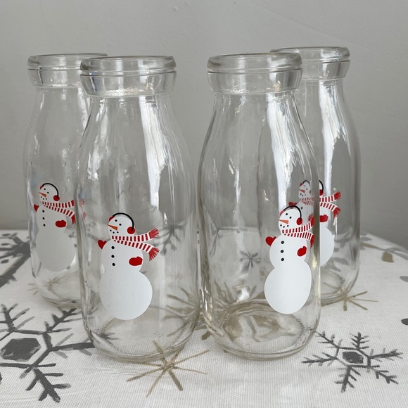 Crate&Barrel | Dining | Crate Barrel Snowman Milk Bottles | Poshmark